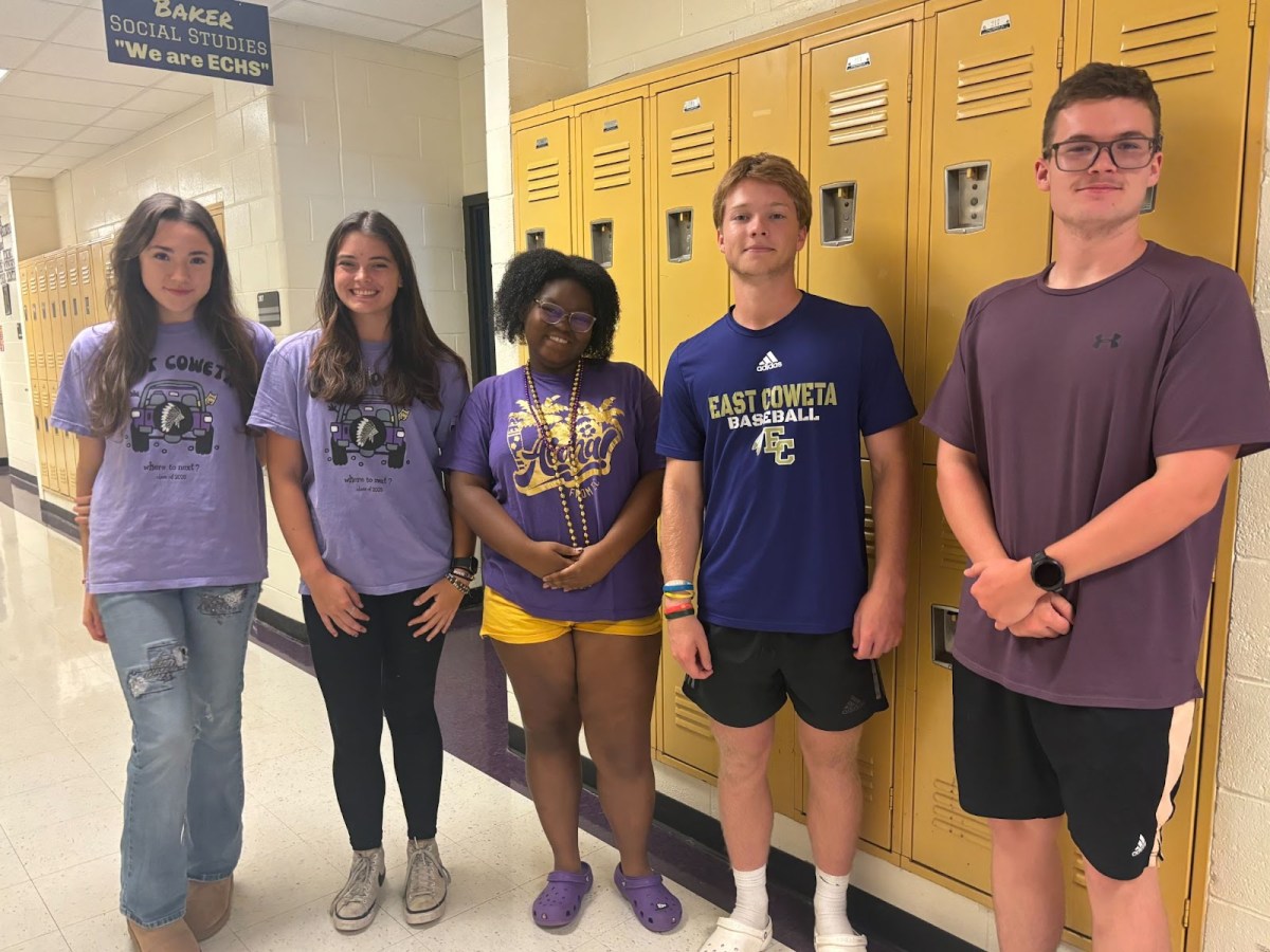 Purple & Gold: HOCO Day One – Smoke Signals